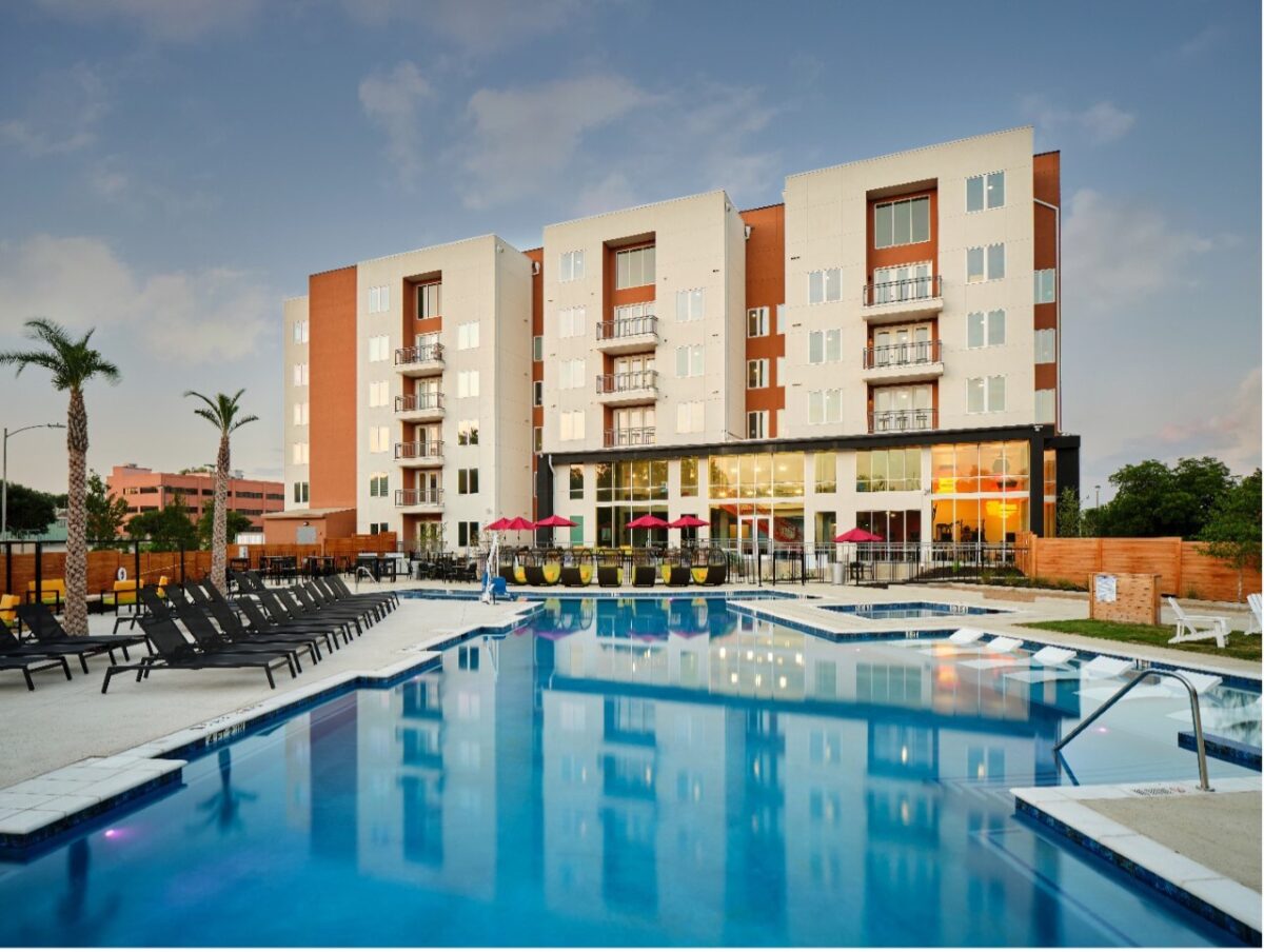 Campus Life and Style Awarded Management of View on The Square – REDnews